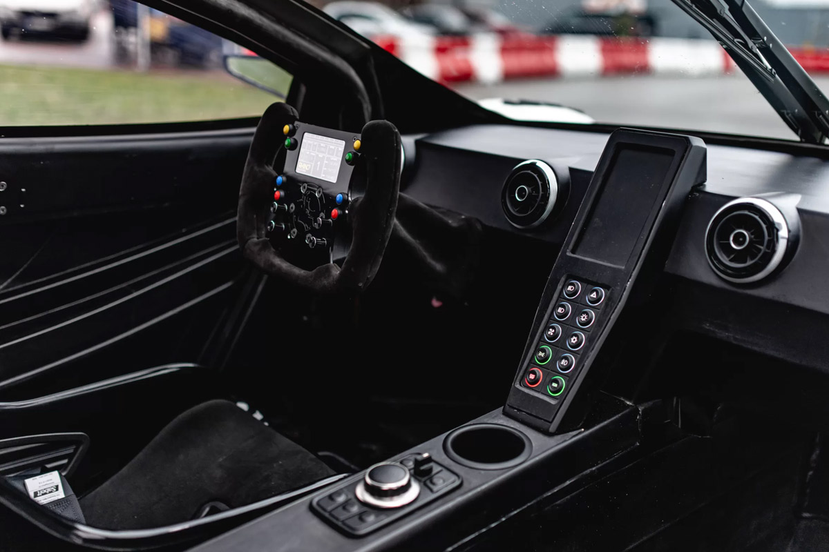 Rhino Racing RR01 – Sportwagen zum selberbauen | SPEEDXDREAMS 2024